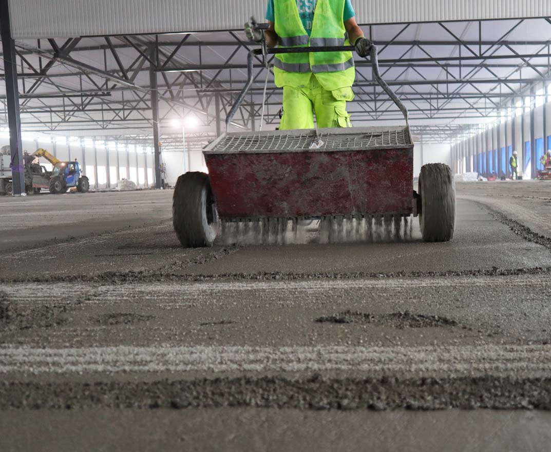 Industrial Dry-Shake hardener