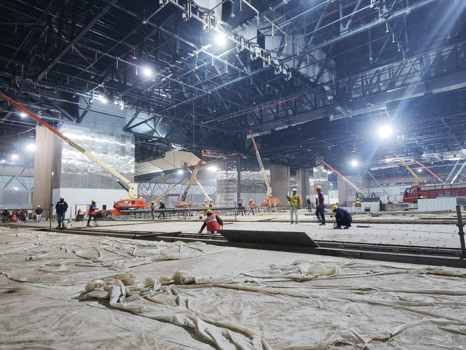 Industrial Dry-Shake hardener